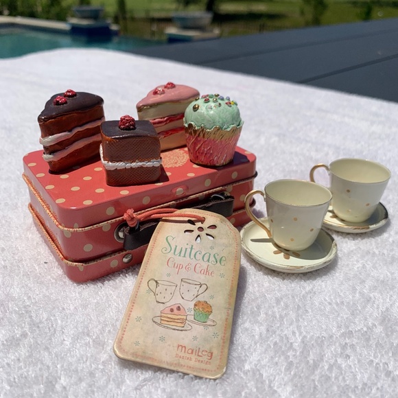 Maileg | Other | New Maileg Tea Party Suitcase With Cakes And Cups ...